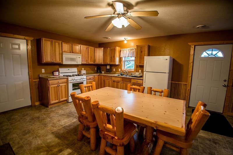 Cabins & Charter Fishing Packages | Cyrus Resort Lake of the Woods