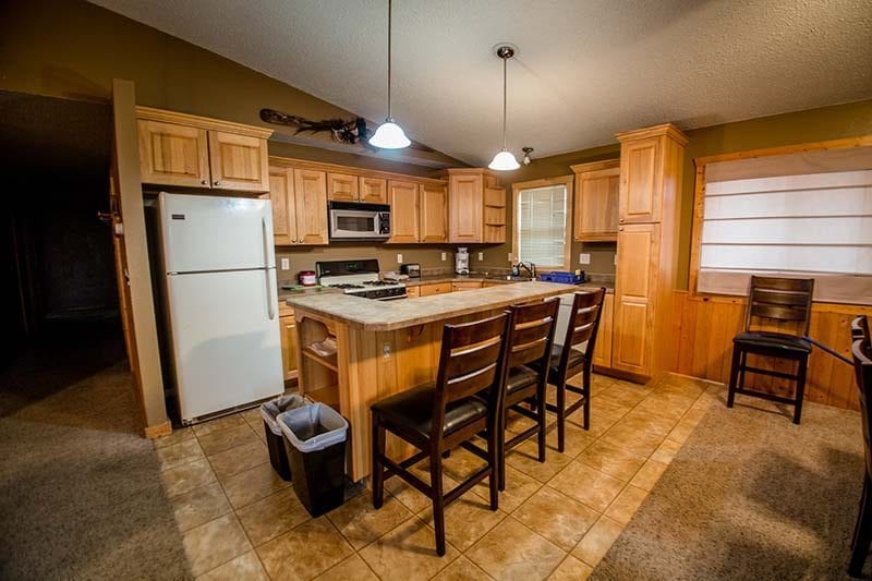 Cabins & Charter Fishing Packages | Cyrus Resort Lake of the Woods